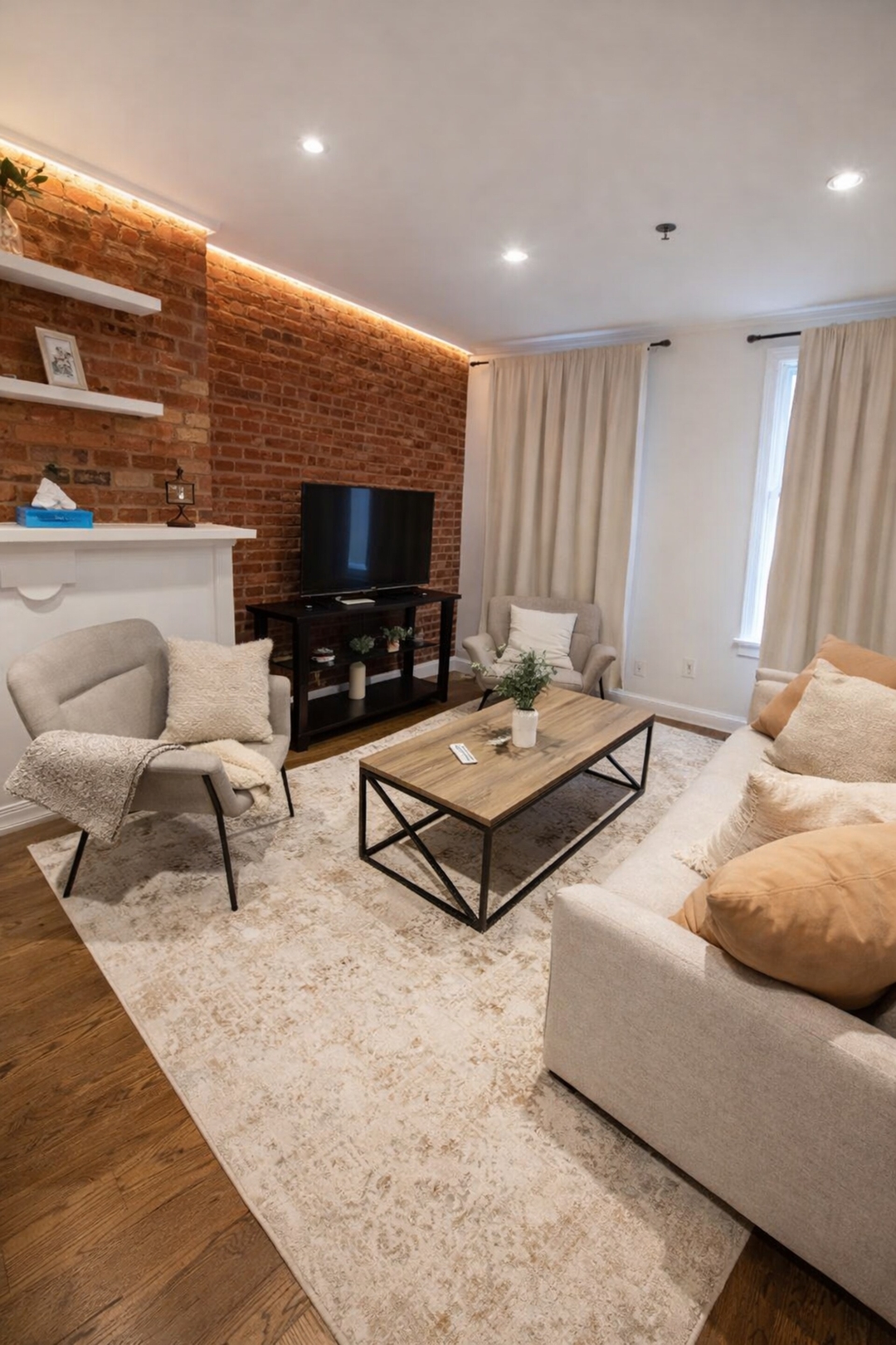 Chic Madison Apartment | Stylish 1br Stay - Brooklyn, NY