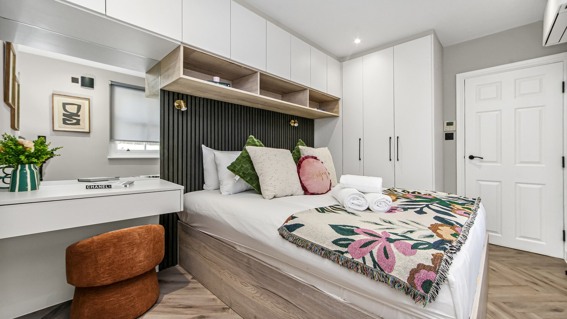 Quiet & Stylish 1br Retreat W/ Airconditioning - London