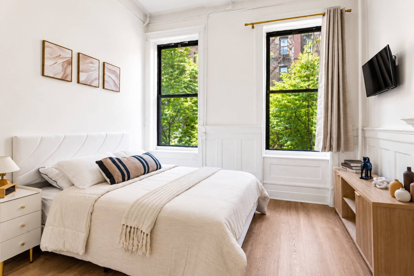 Spacious Washington Heights Studio Near Transit - New York City