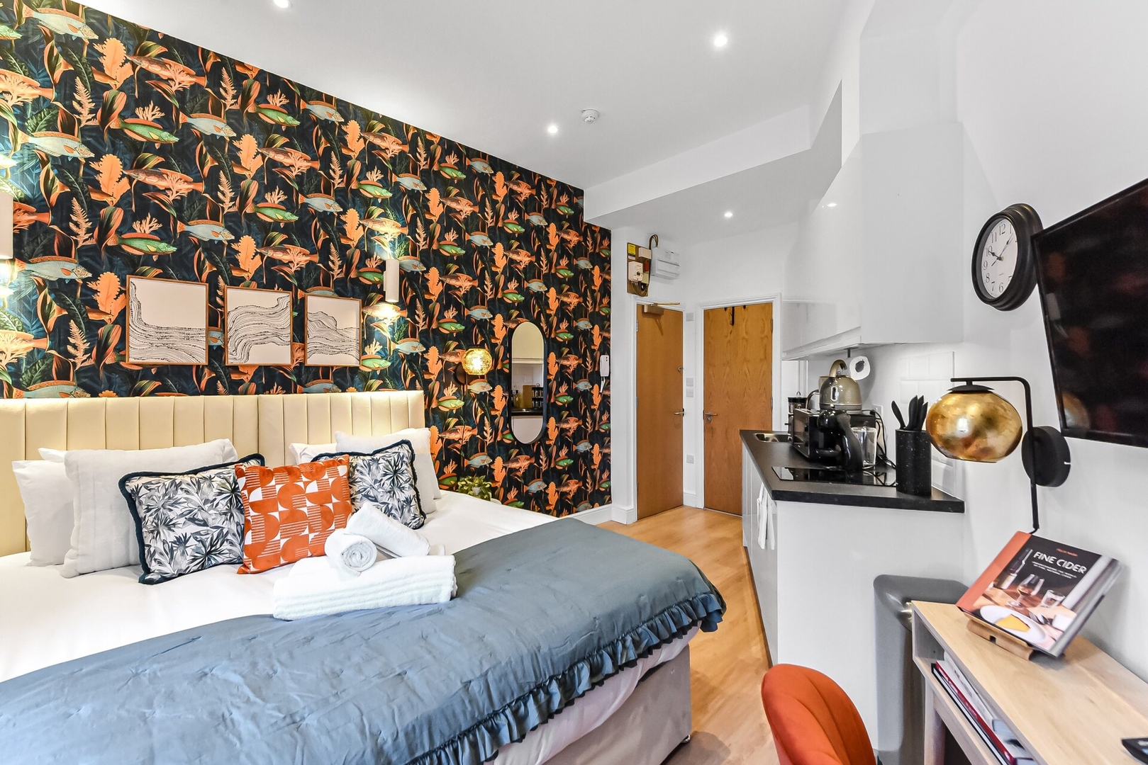 Cute & Compact—petite Studio With Style! - Londres
